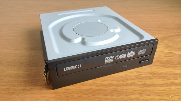 How to Choose an Optical Drive for a Custom PC: Performance, Features ...